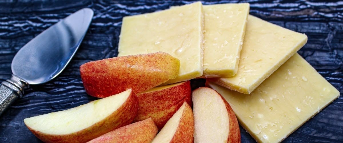 7 Easy Snacks to Serve with Sparkling Wine | Iron Horse Vineyards